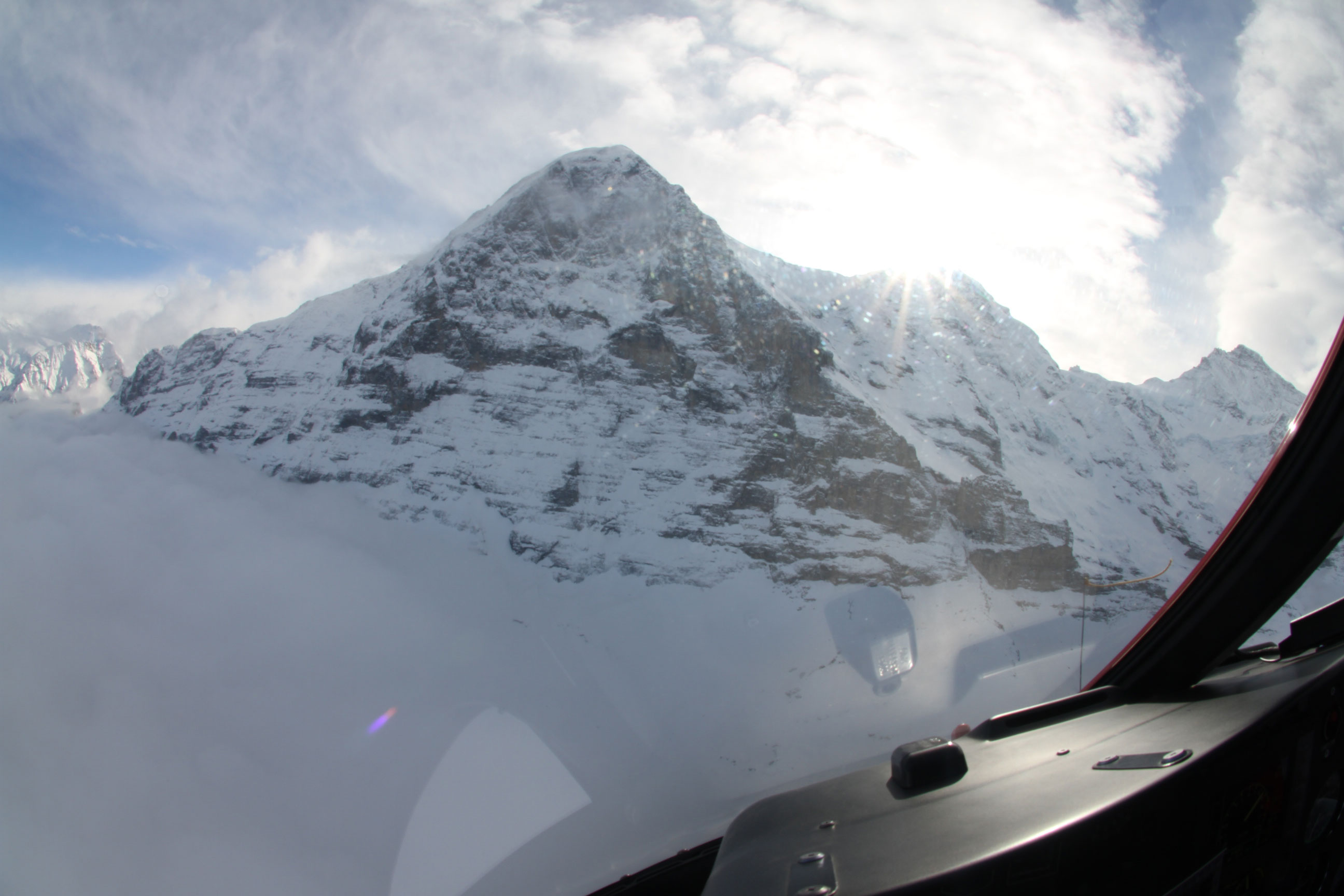 (Deutsch) eiger-nordwand – Luftaufnahmen und Video mit Drohnen in der ...